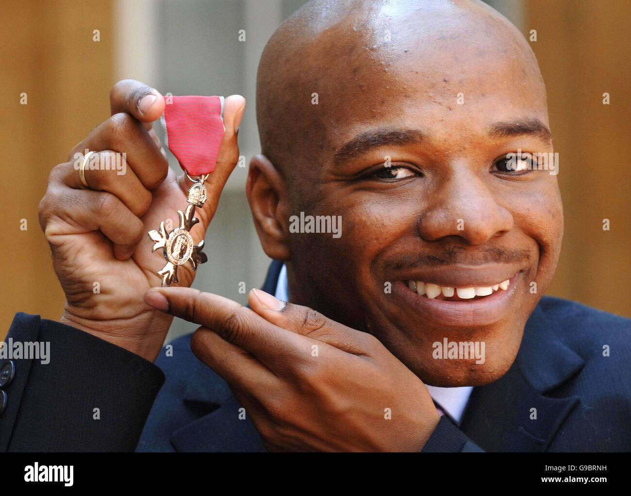 Stephen wiltshire artist hi-res stock photography and images - Alamy