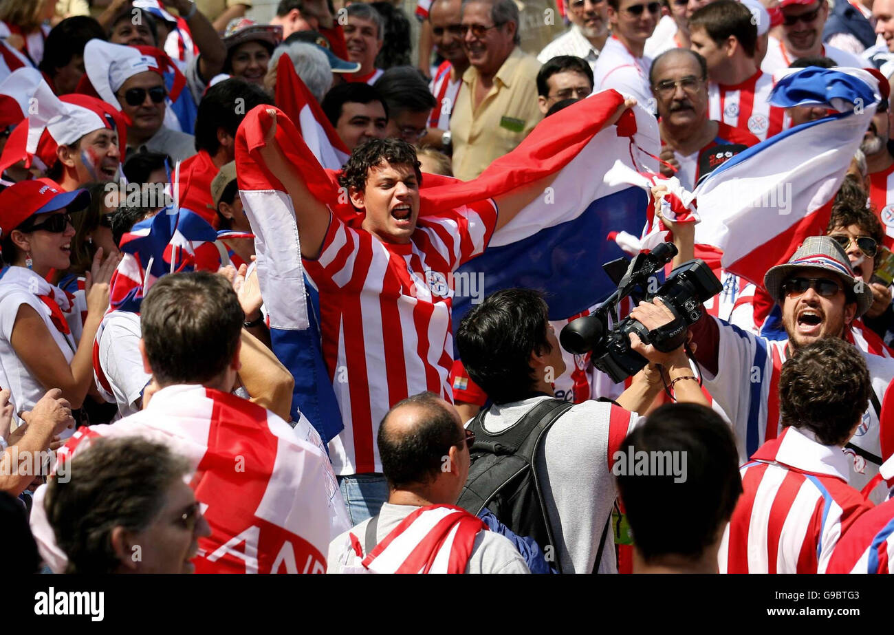 Paraguay fans arrive stadium in frankfurt hi-res stock photography and ...