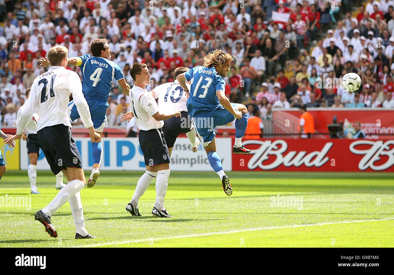 Soccer - 2006 FIFA World Cup Germany - Group B - England v Paraguay ...