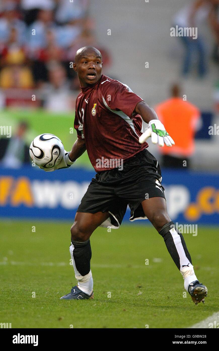 Soccer - 2006 FIFA World Cup Germany - Group E - Italy v Ghana - AWD ...
