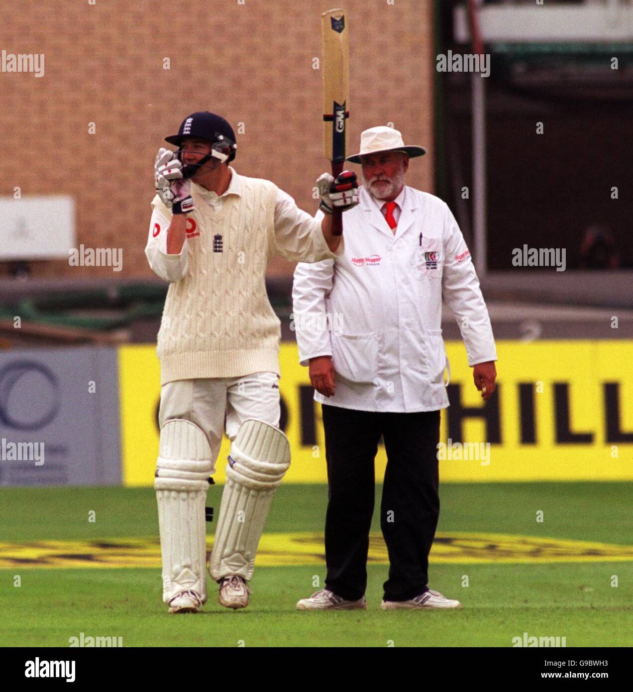 England's Chris Schofield celebrates reaching his maiden Test 50 Stock ...