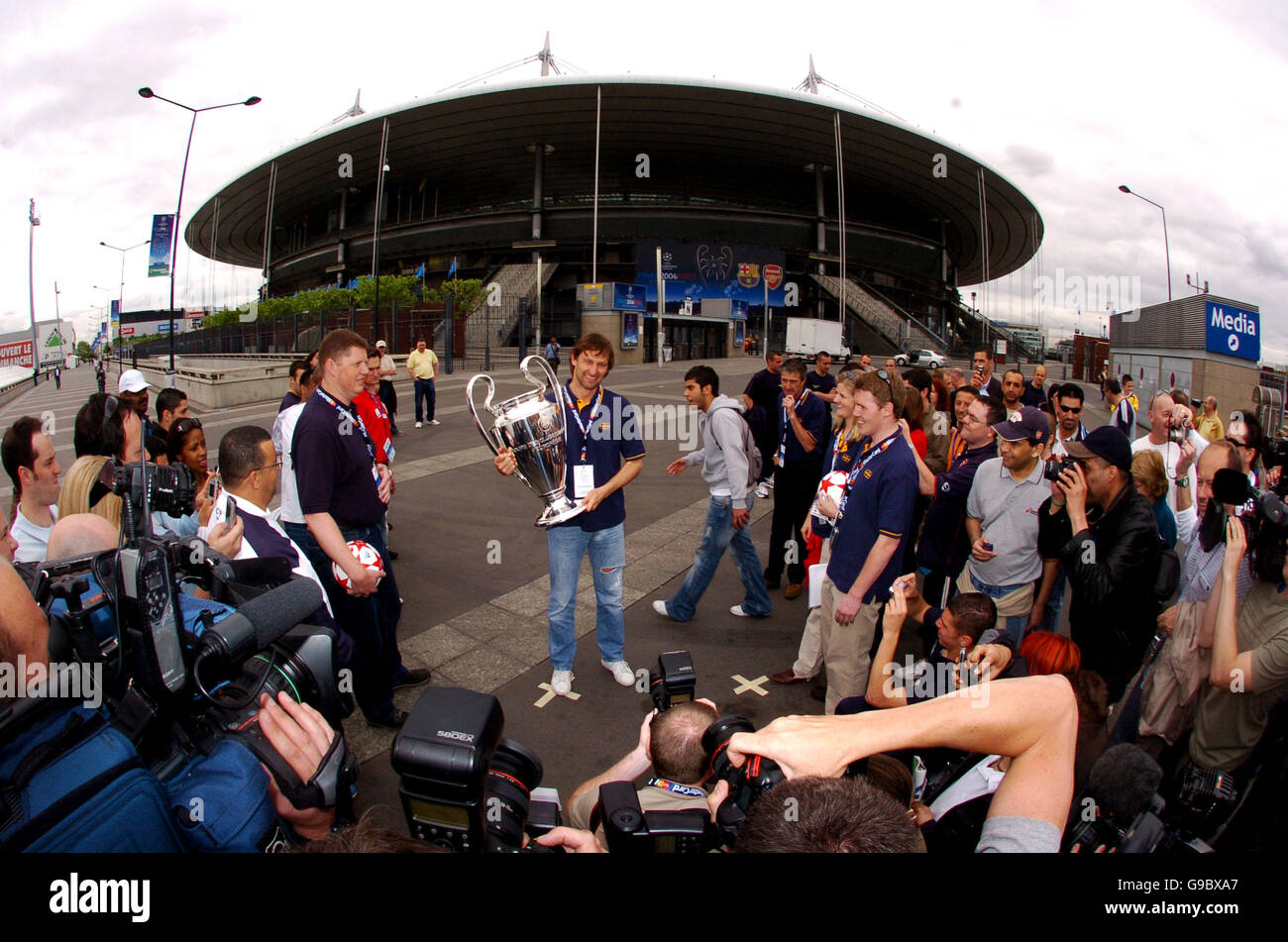 Former arsenal player tony adams with the champions league trophy hi ...