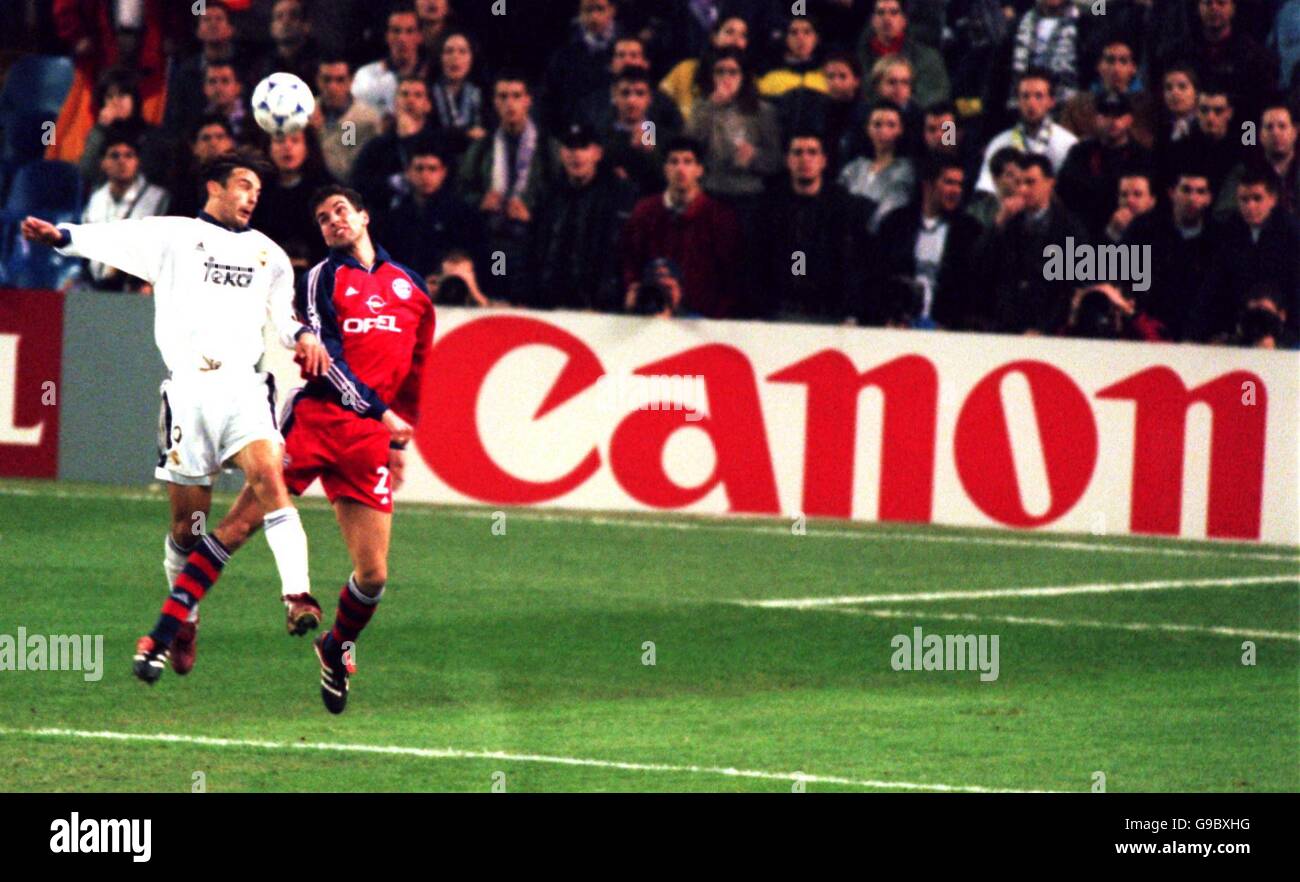Action canon board football hi-res stock photography and images - Alamy
