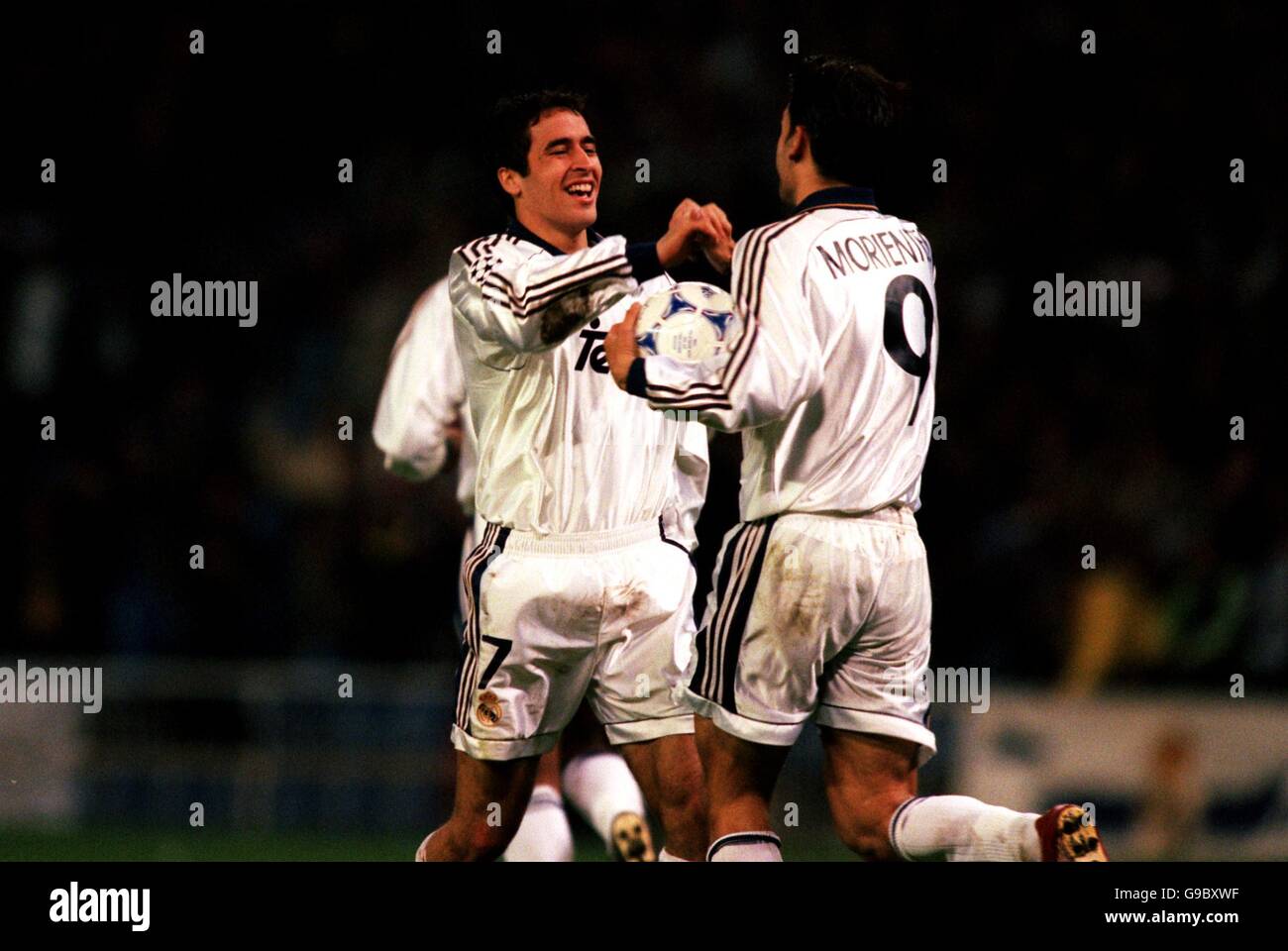 Real madrids fernando morientes hi-res stock photography and images - Alamy