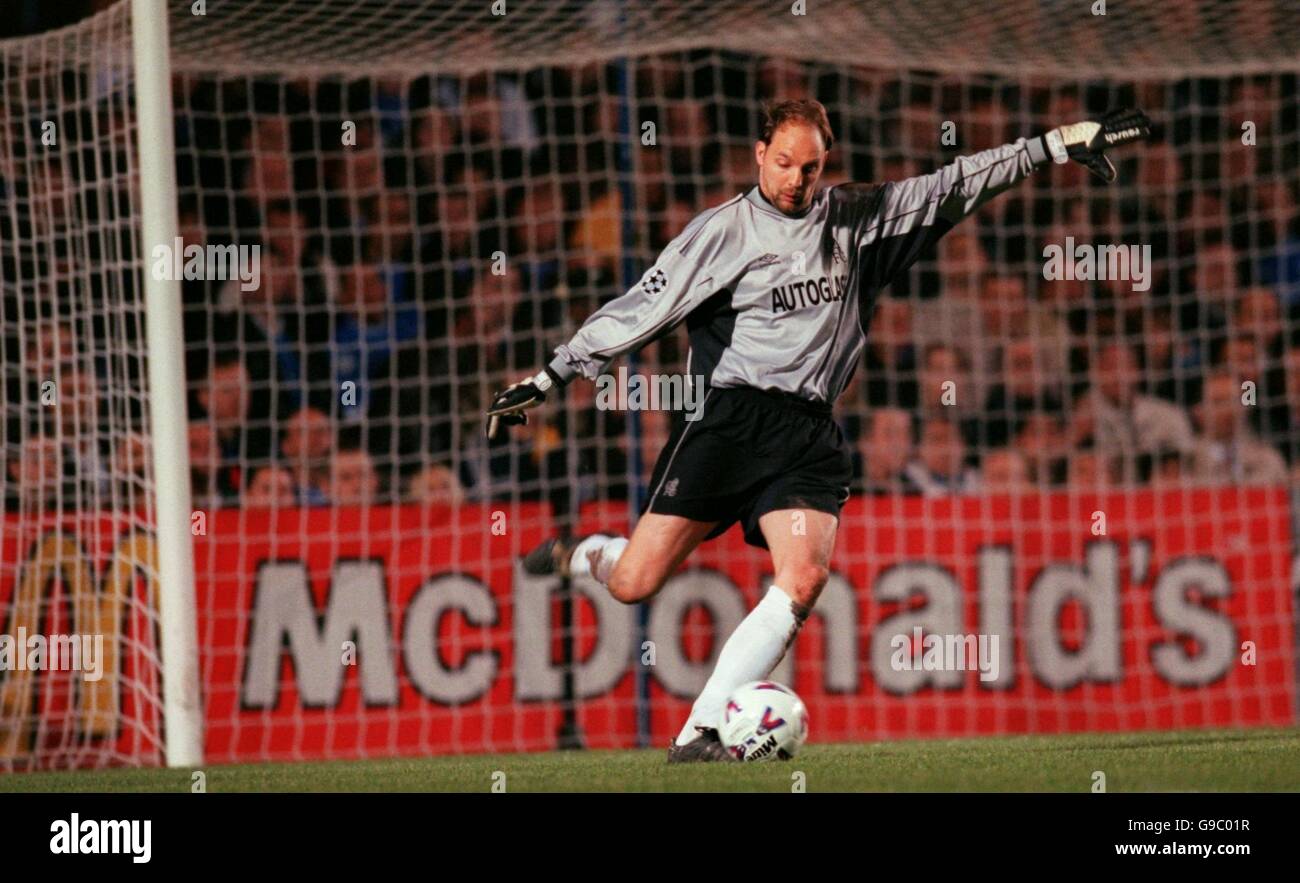 Soccer uefa champions league group d chelsea v lazio hi-res stock ...