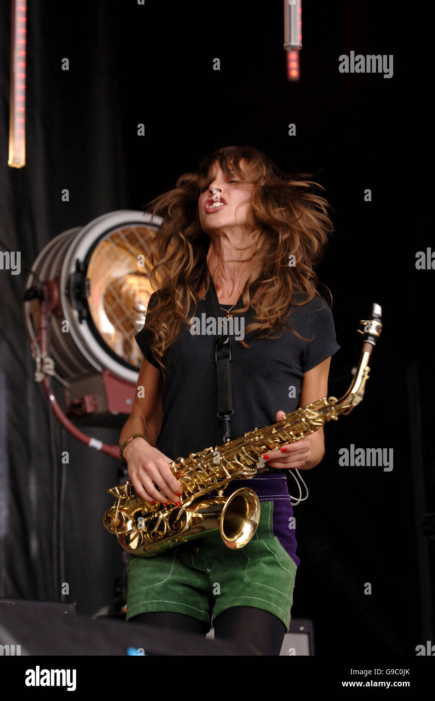 Zutons Performing On Stage High Resolution Stock Photography and Images ...