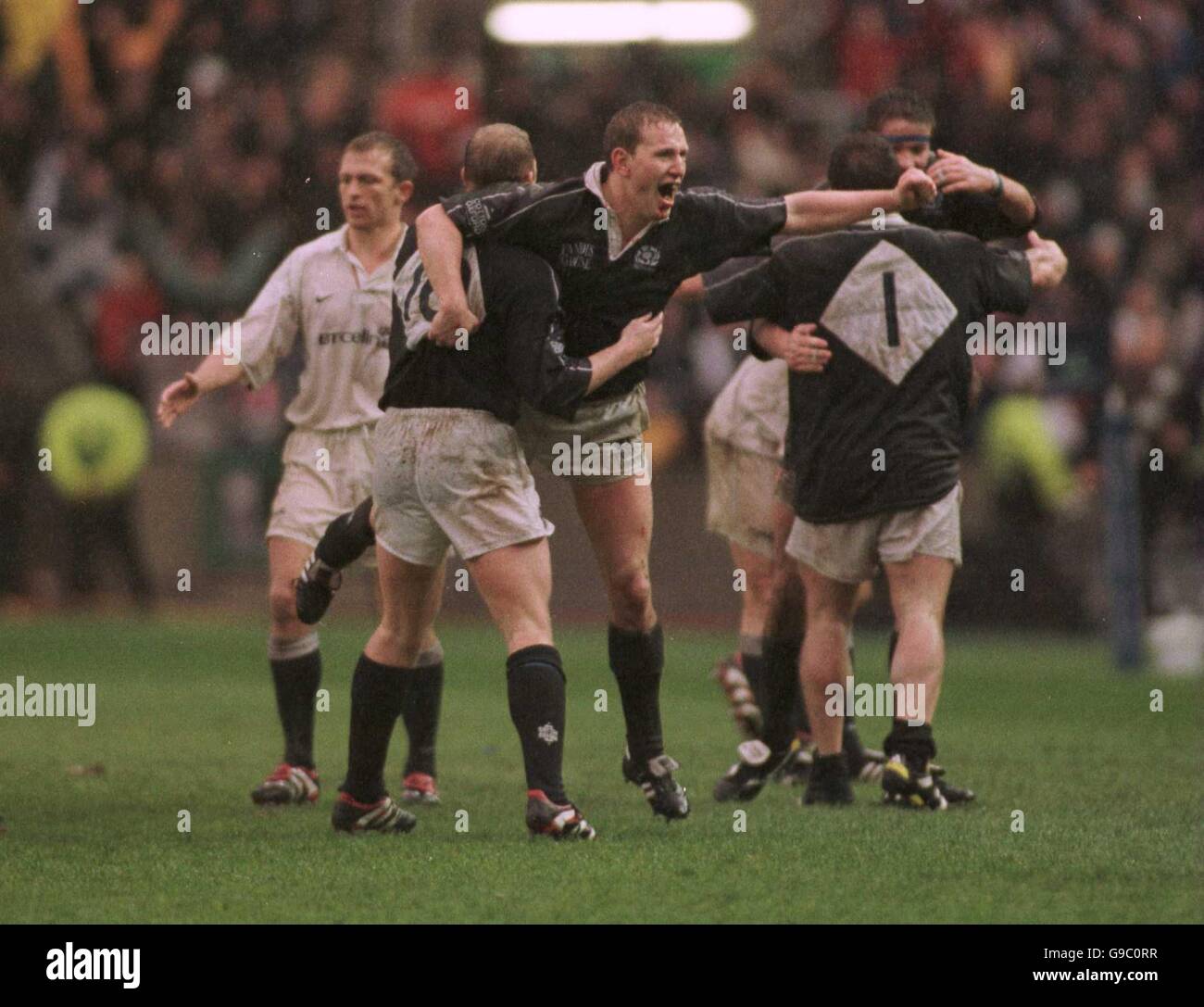 Andy nicol final whistle hi-res stock photography and images - Alamy