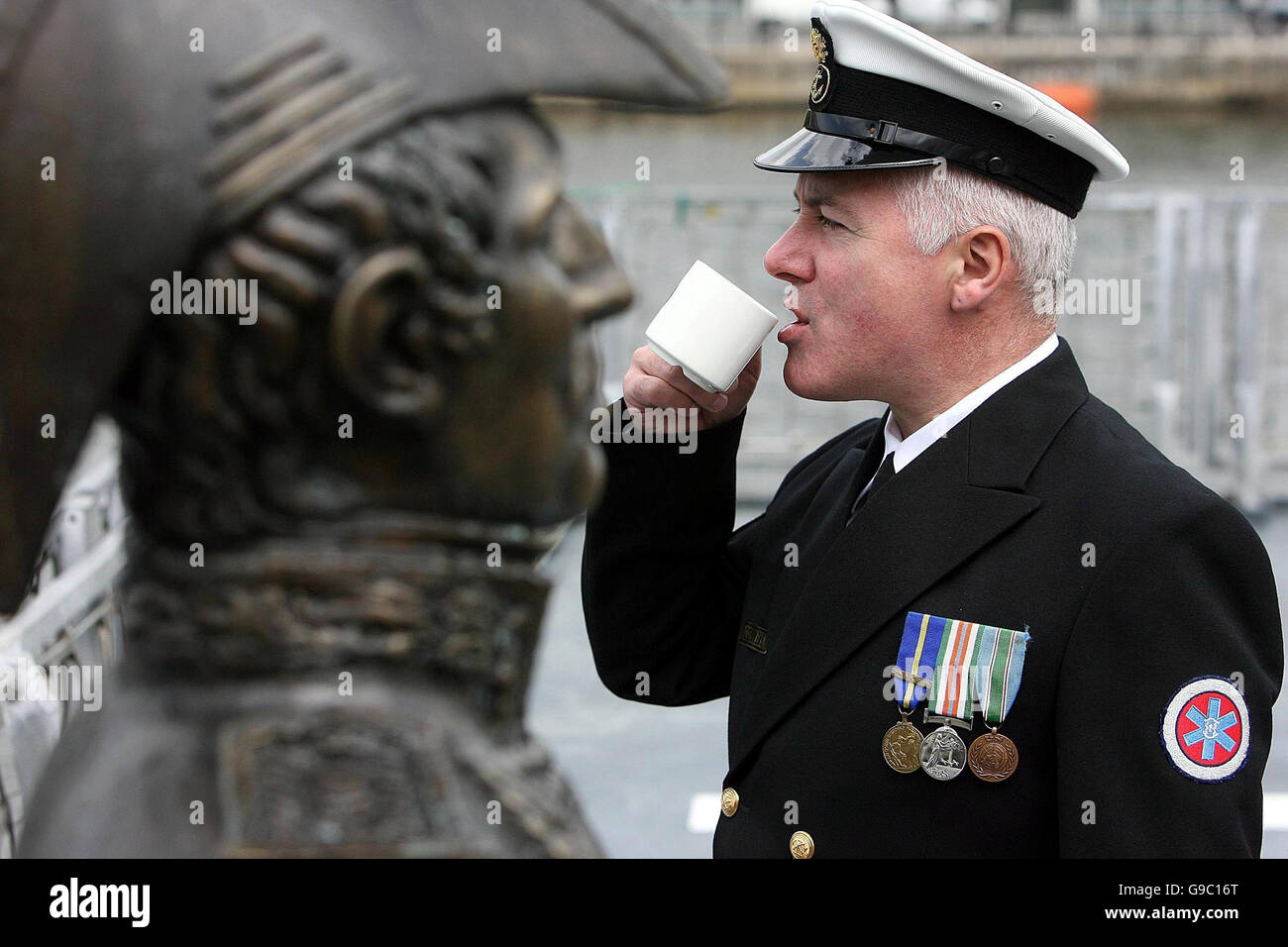 SOCIAL Statue Ireland Stock Photo - Alamy