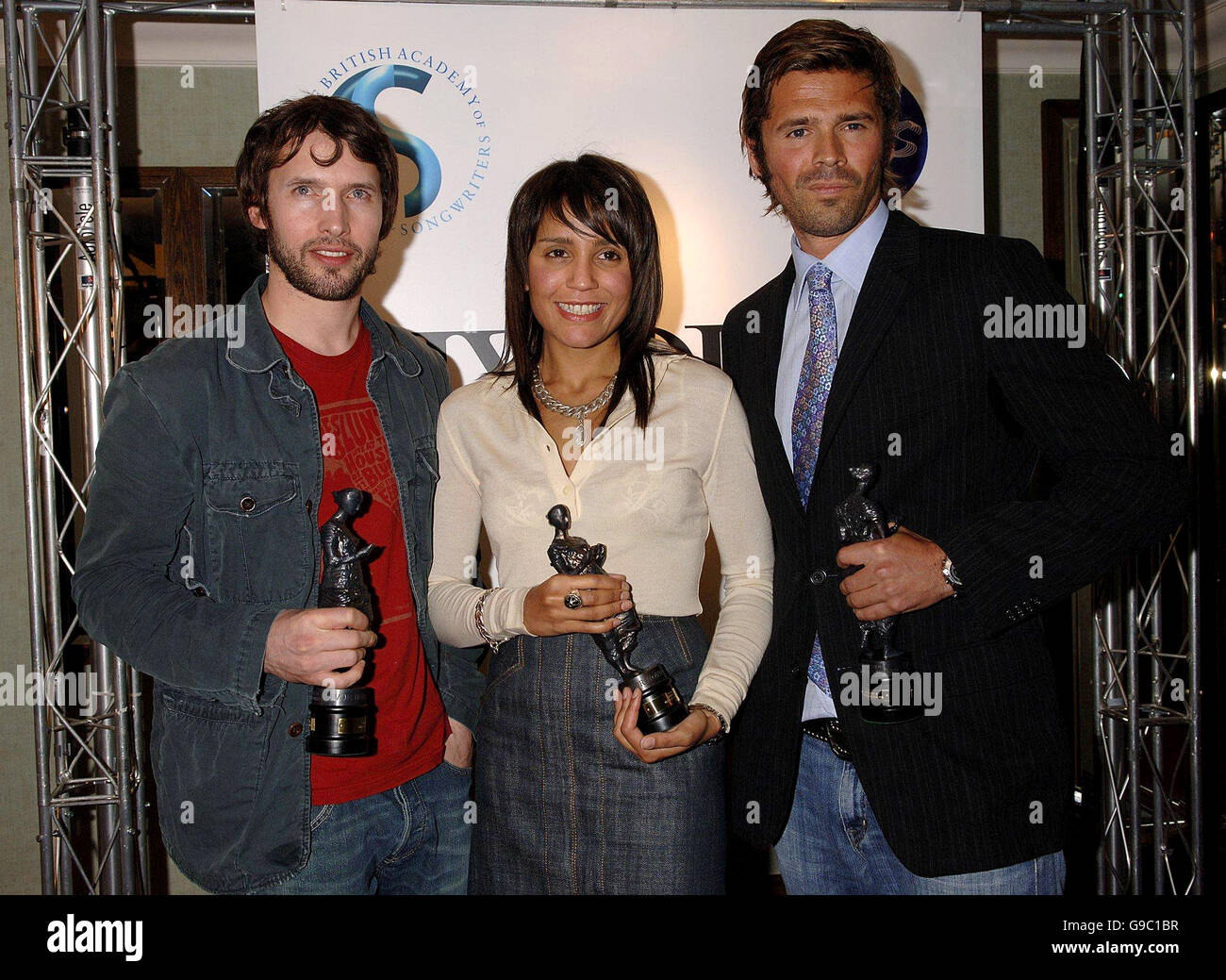 James Blunt (left) and Amanda Ghost with the 'PRS Most Performed Work ...