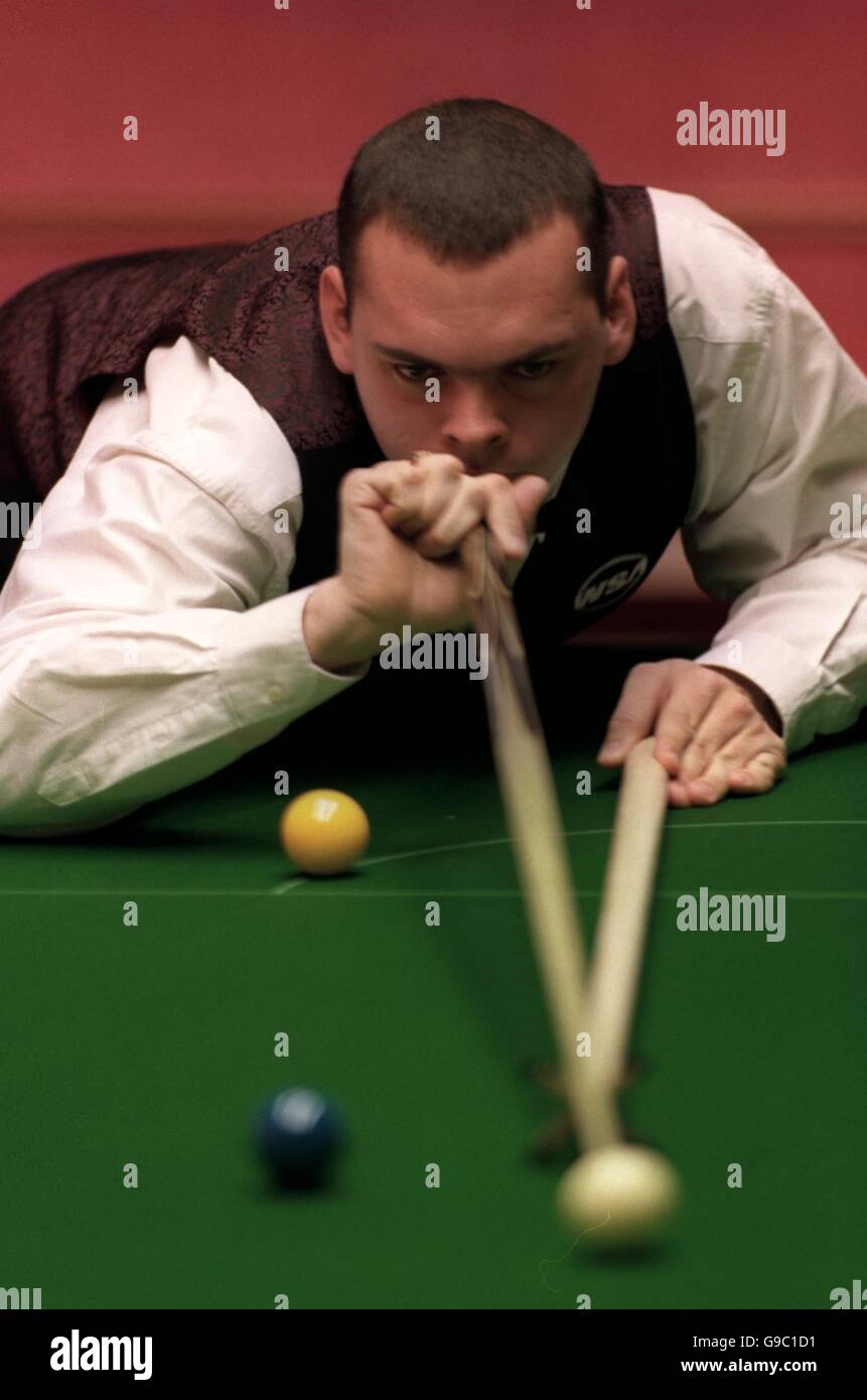 Snooker - Embassy World Championship - First Round Stock Photo - Alamy