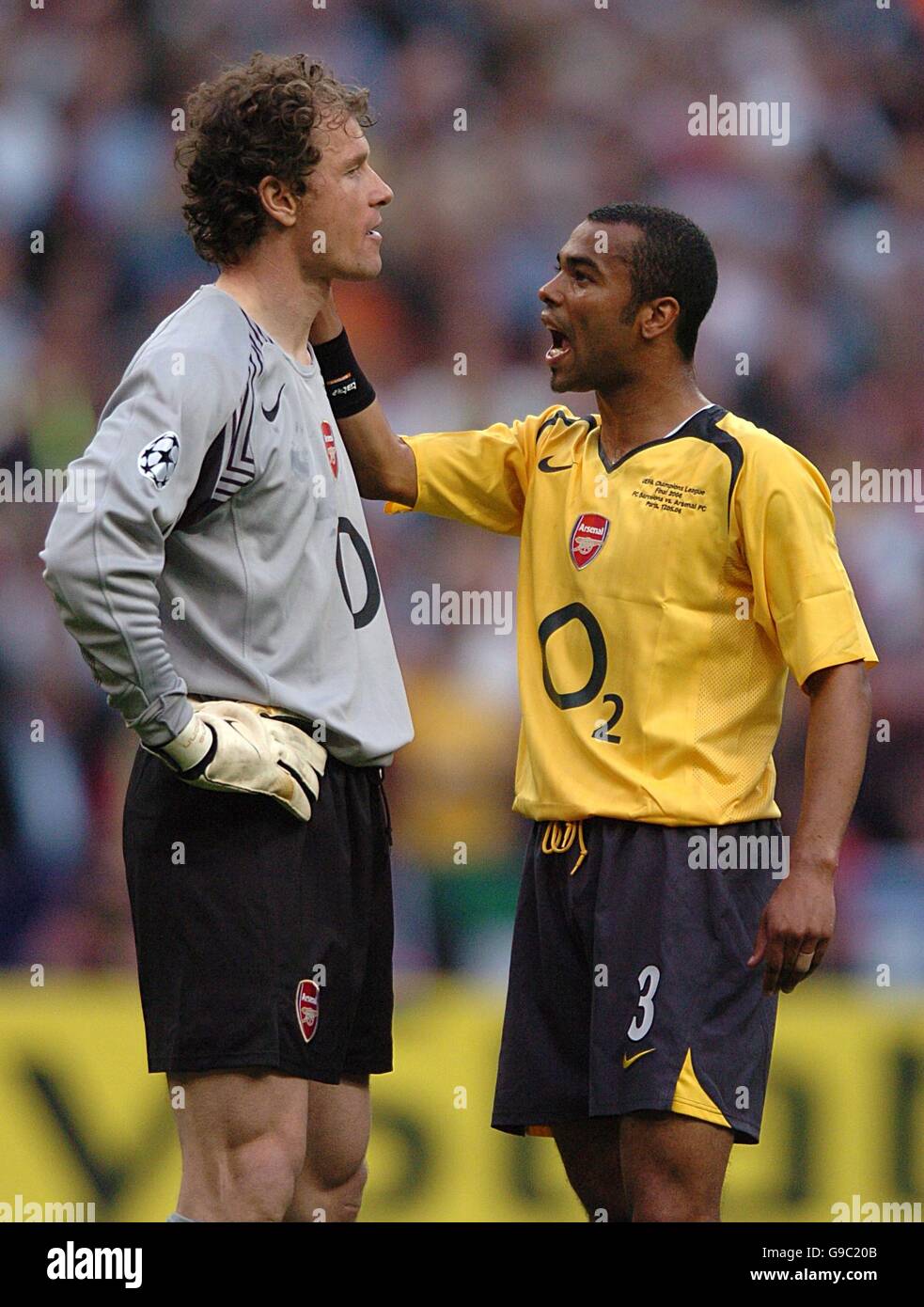 Soccer - UEFA Champions League - Final - Barcelona v Arsenal - Stade de ...