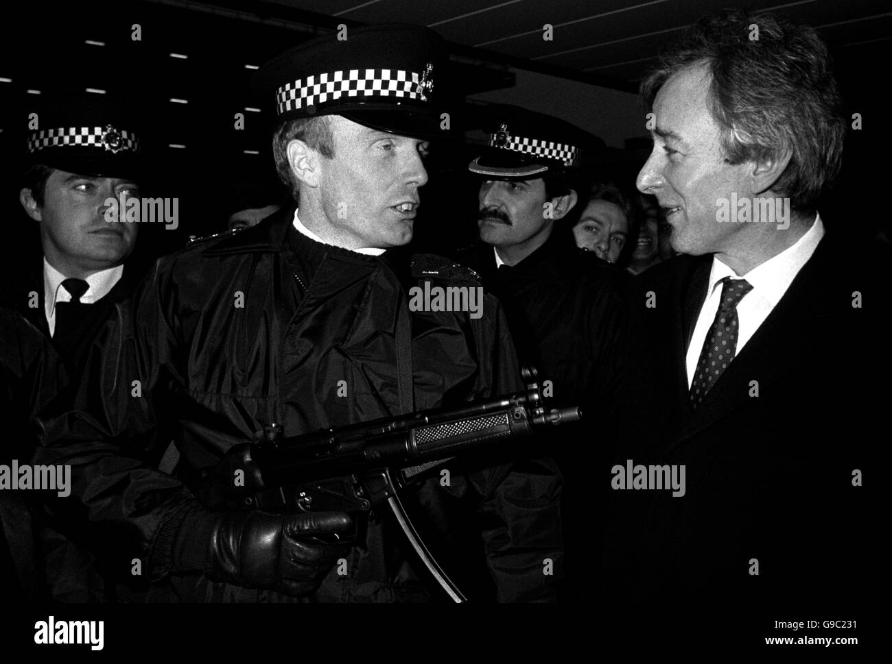 Security at Heathrow Airport Stock Photo - Alamy