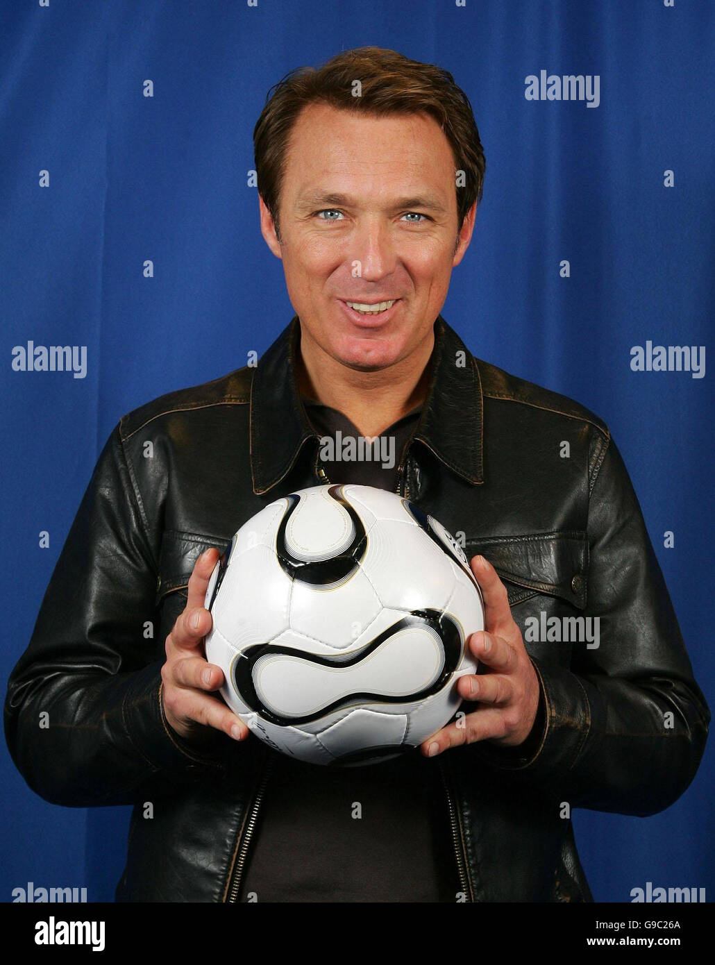 Martin kemp eastenders hi-res stock photography and images - Alamy