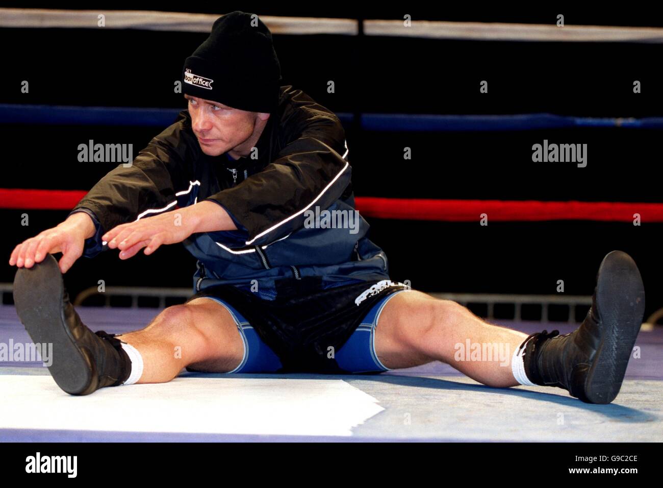 Boxing - IBF Featherweight Championship - Paul Ingle v Junior Jones ...