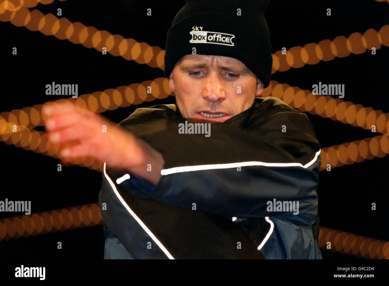 Boxing - IBF Featherweight Championship - Paul Ingle v Junior Jones ...