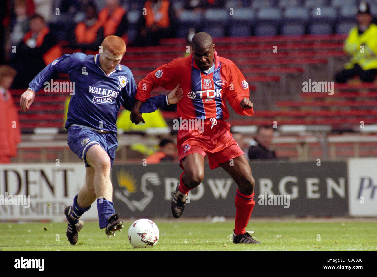 George ndah hi-res stock photography and images - Alamy