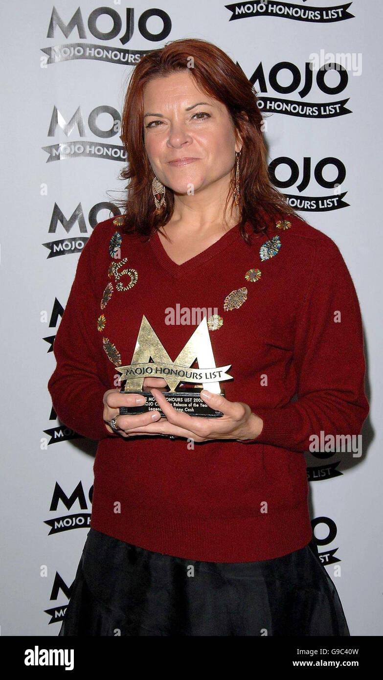 Rosanne Cash picks up the MOJO Catalogue Release of the Year award on ...