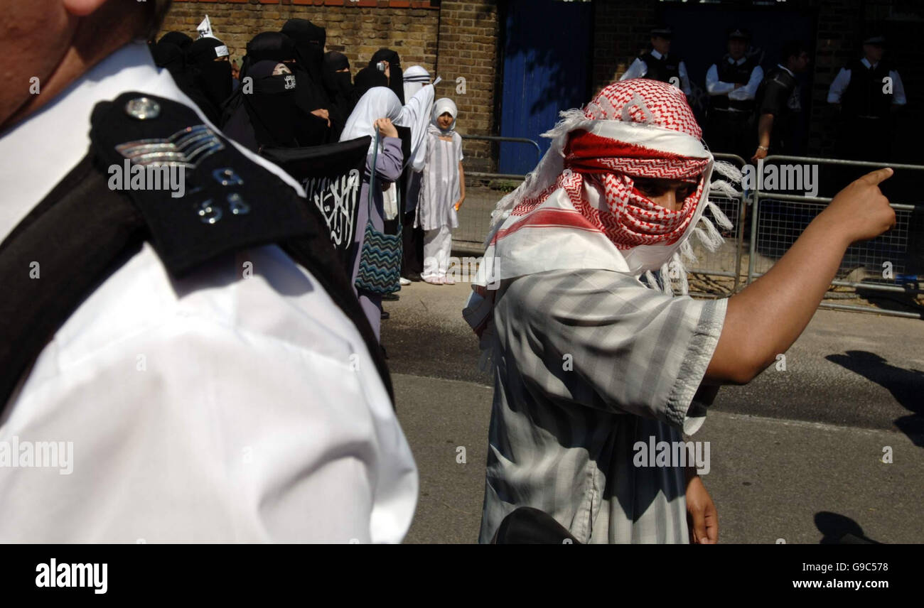 Forest gate police station hi-res stock photography and images - Alamy