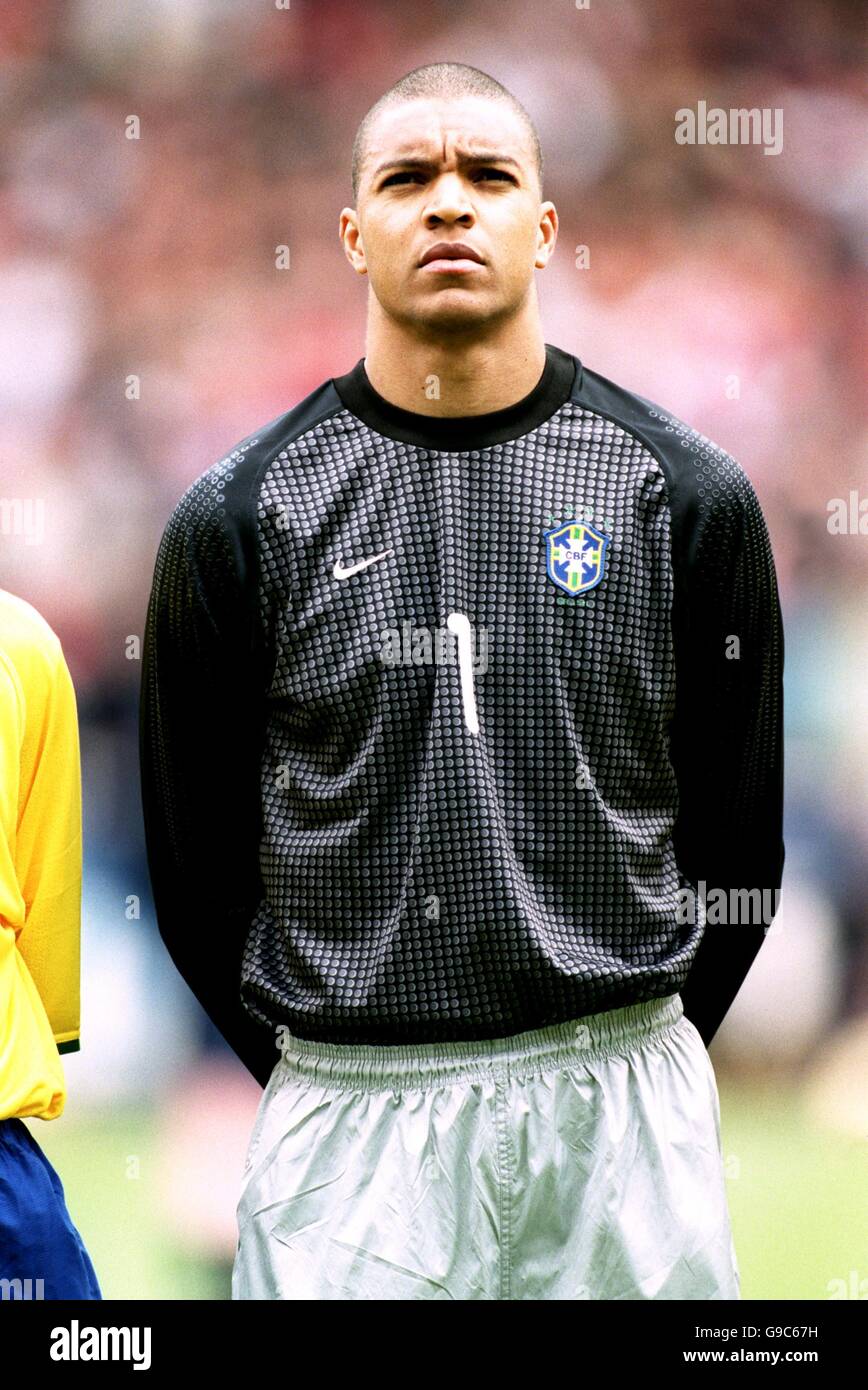 Soccer - Friendly - England v Brazil. Dida, Brazil goalkeeper Stock ...