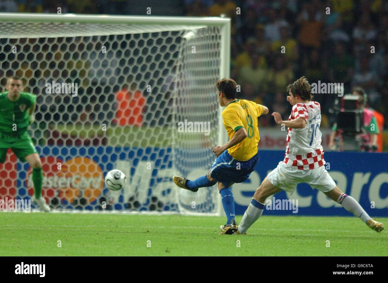 Soccer - 2006 FIFA World Cup Germany - Group F - Brazil v Croatia ...