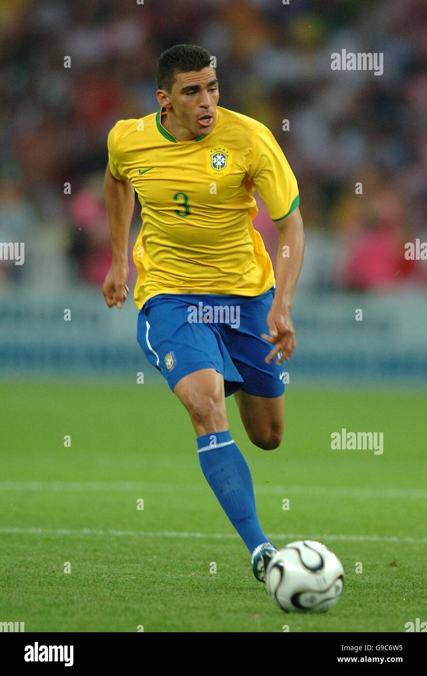 Soccer - 2006 FIFA World Cup Germany - Group F - Brazil v Croatia ...