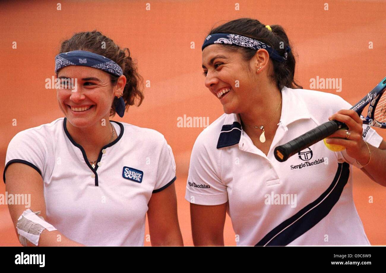 Tennis - French Open Roland Garros 2000. Virginia Ruano Pascual, Left ...