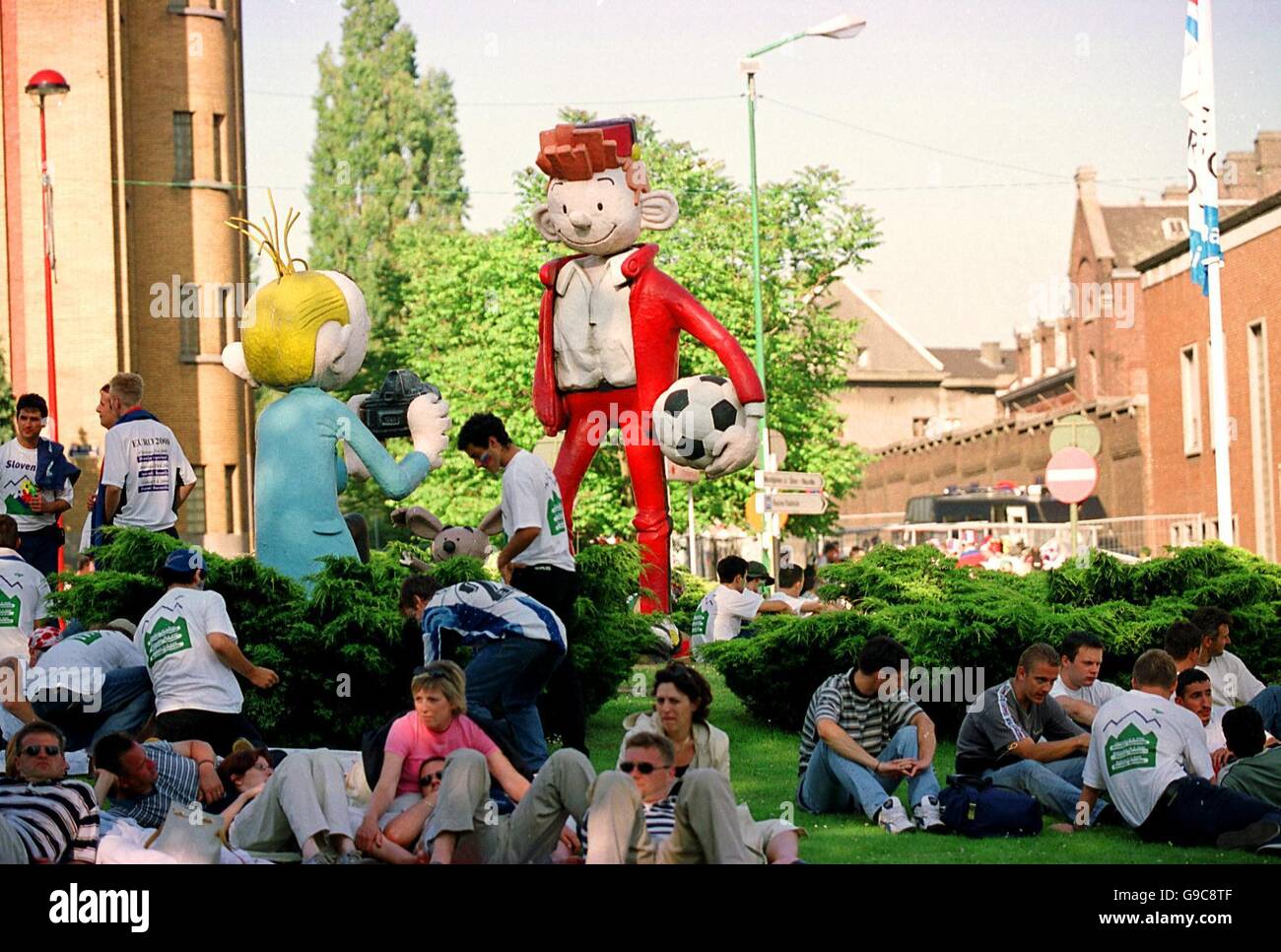 Slovenian football fans hi-res stock photography and images - Alamy