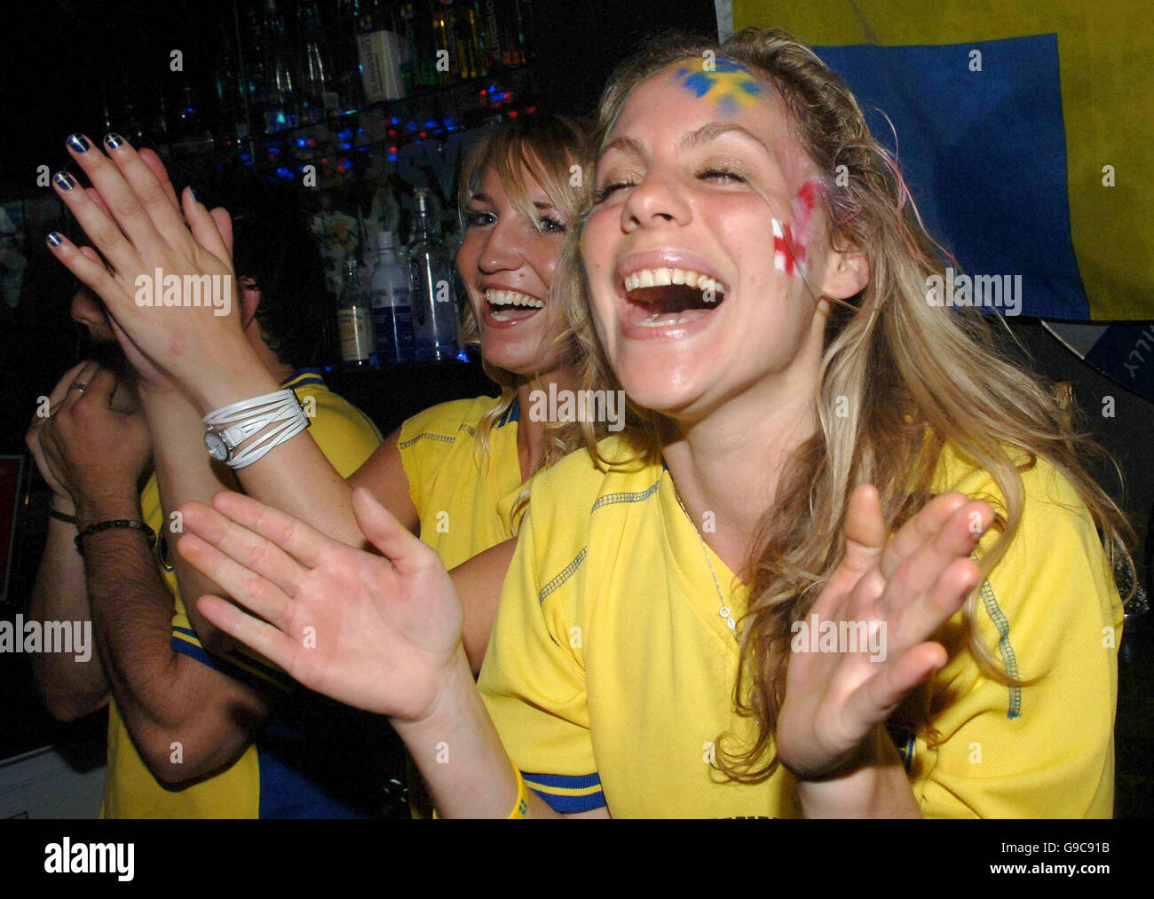 Cheering on swedish team hi-res stock photography and images - Alamy