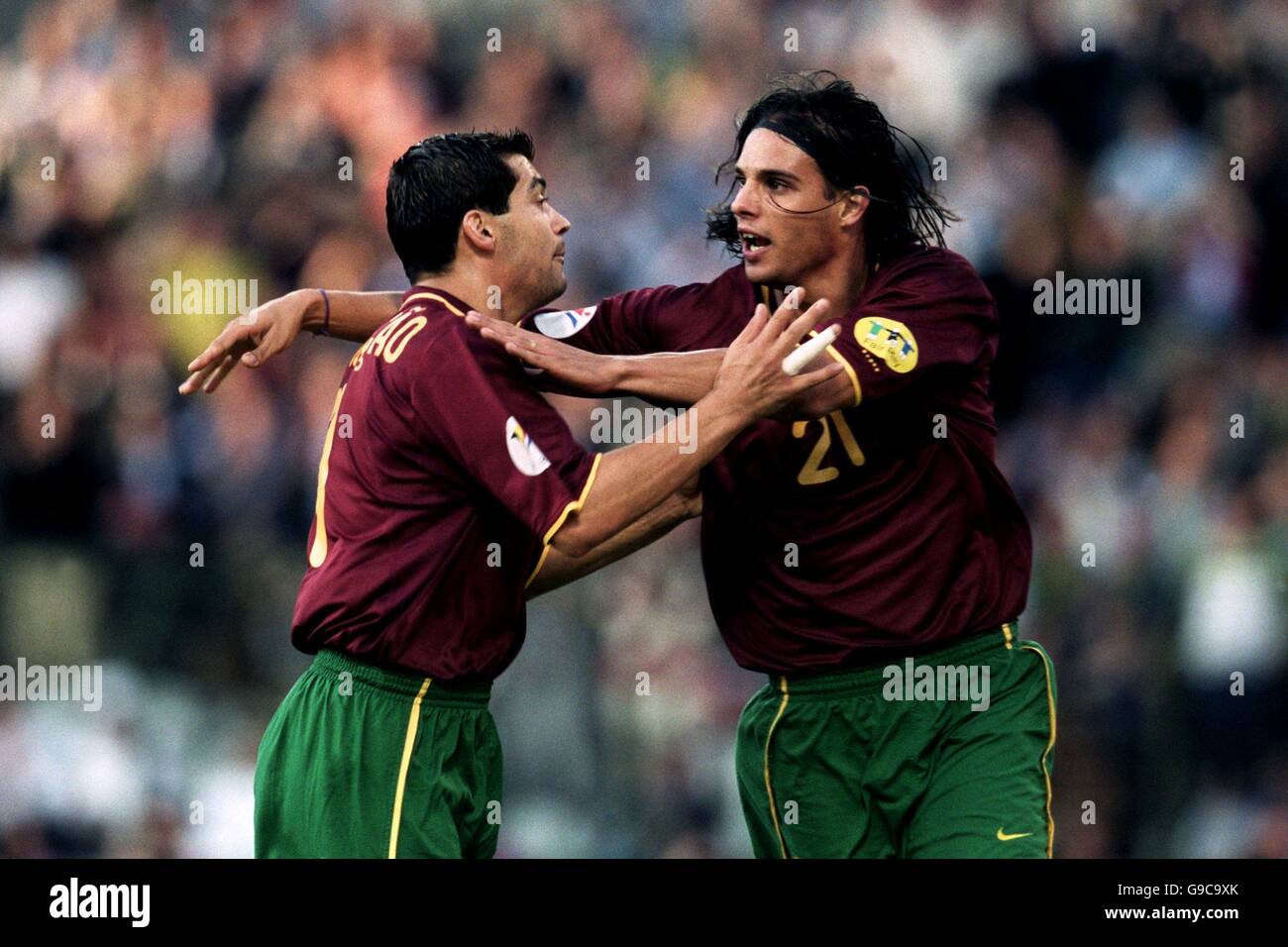 Soccer euro 2000 semi final france v portugal hi-res stock photography ...