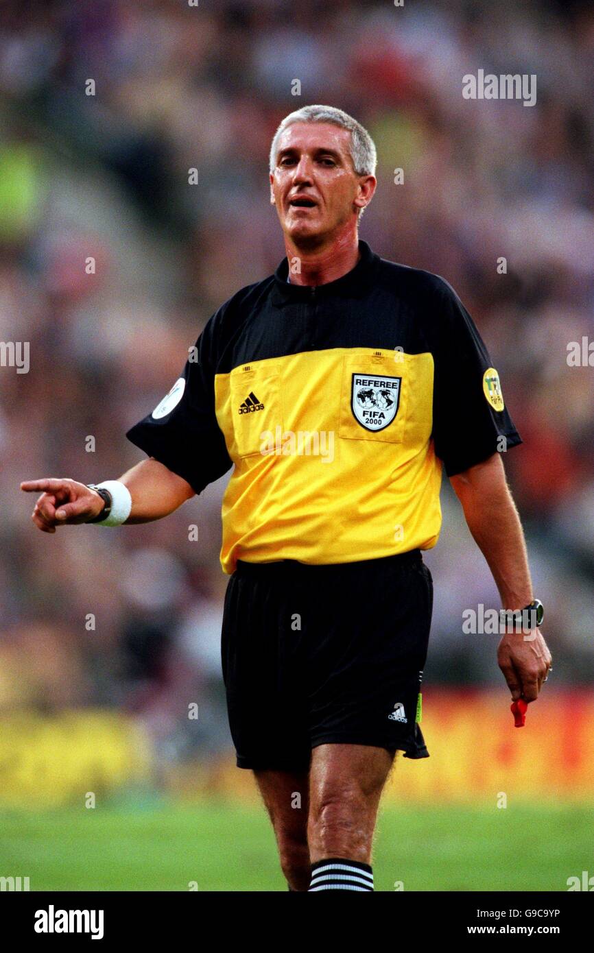 Soccer euro 2000 semi final france v portugal hi-res stock photography ...