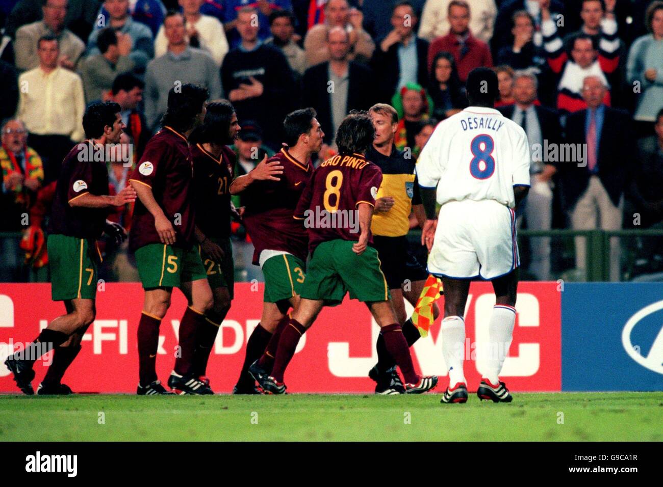 Euro 2000 football match against portugal hi-res stock photography and ...