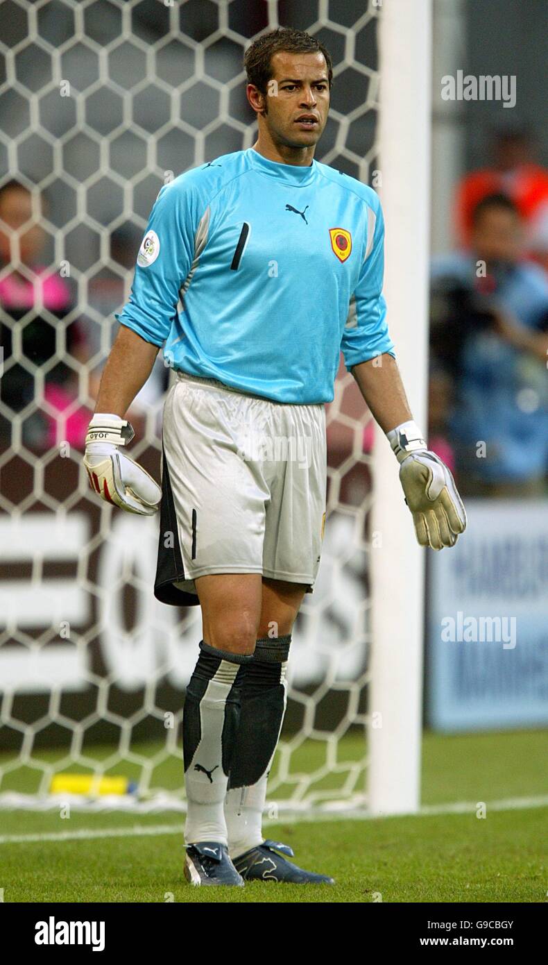 Angola goalkeeper hi-res stock photography and images - Alamy