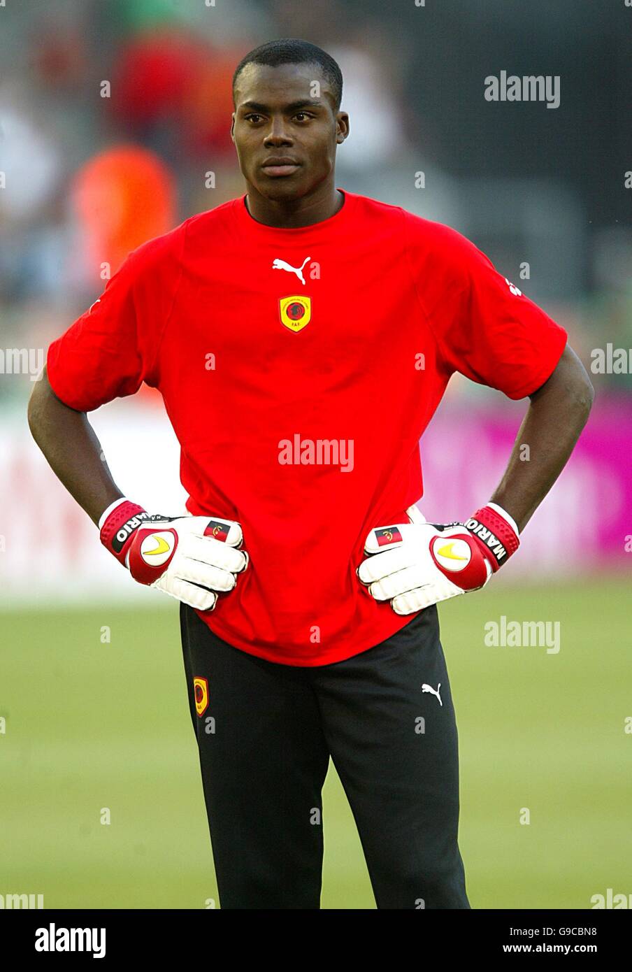 Angola goalkeeper hi-res stock photography and images - Alamy