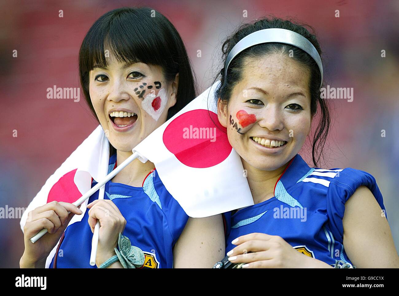 Soccer - 2006 FIFA World Cup Germany - Group F - Australia v Japan - Fritz-Walter-Stadion. Japan ...
