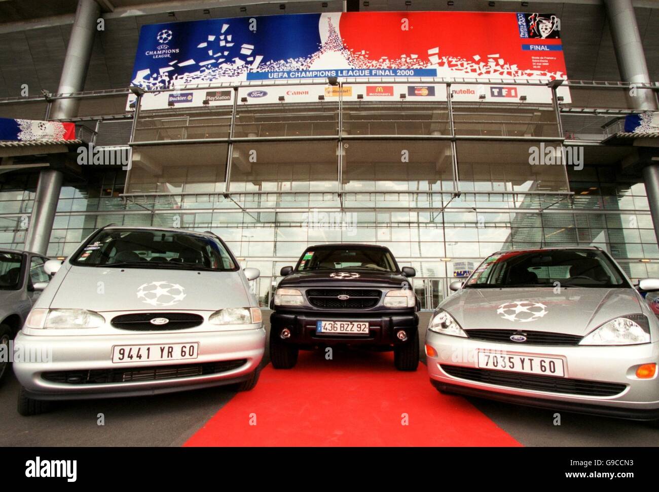 Soccer - UEFA Champions League - Final - Real Madrid v Valencia. Ford ...