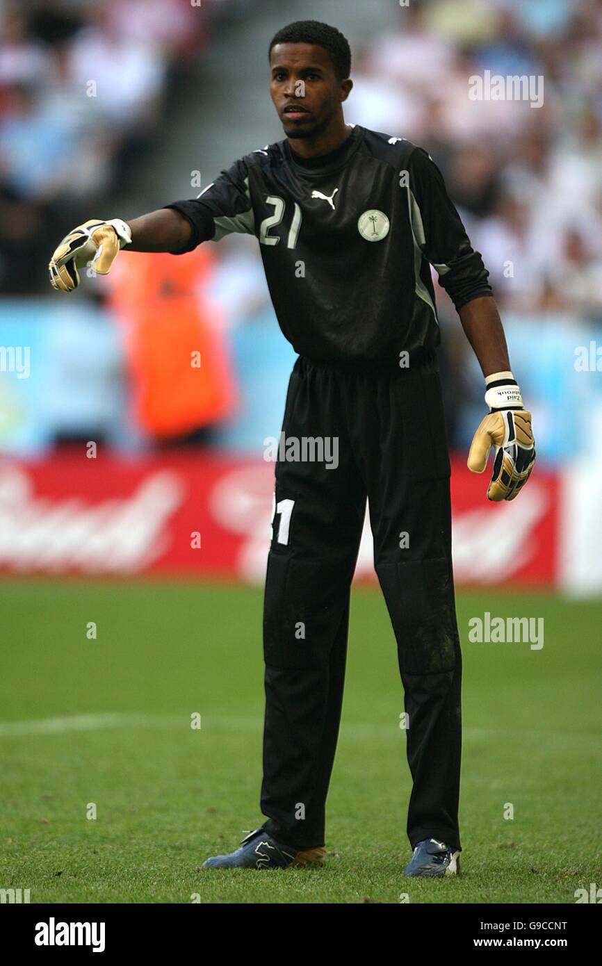Saudi arabia goalkeeper hi-res stock photography and images - Alamy