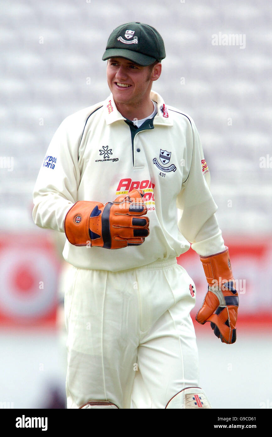 Worcestershires wicketkeeper steven davies hi-res stock photography and ...
