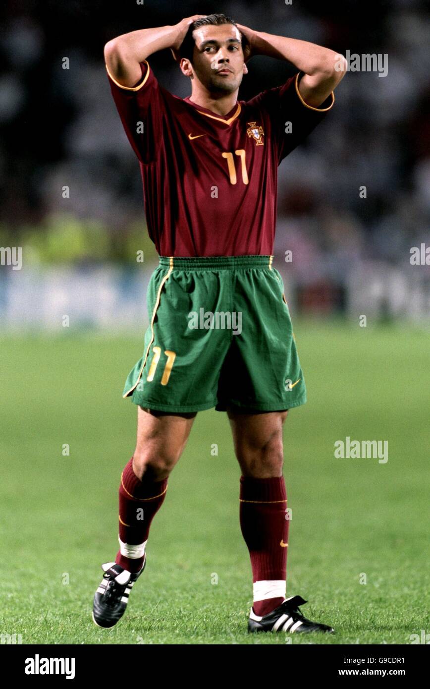 Soccer - Euro 2000 - Group A - Portugal v England. Sergio Conceicao ...
