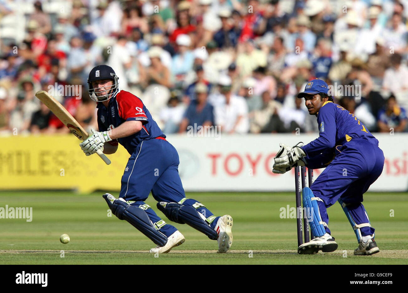 Cricket - England v Sri Lanka - NatWest Series. England's Jamie ...