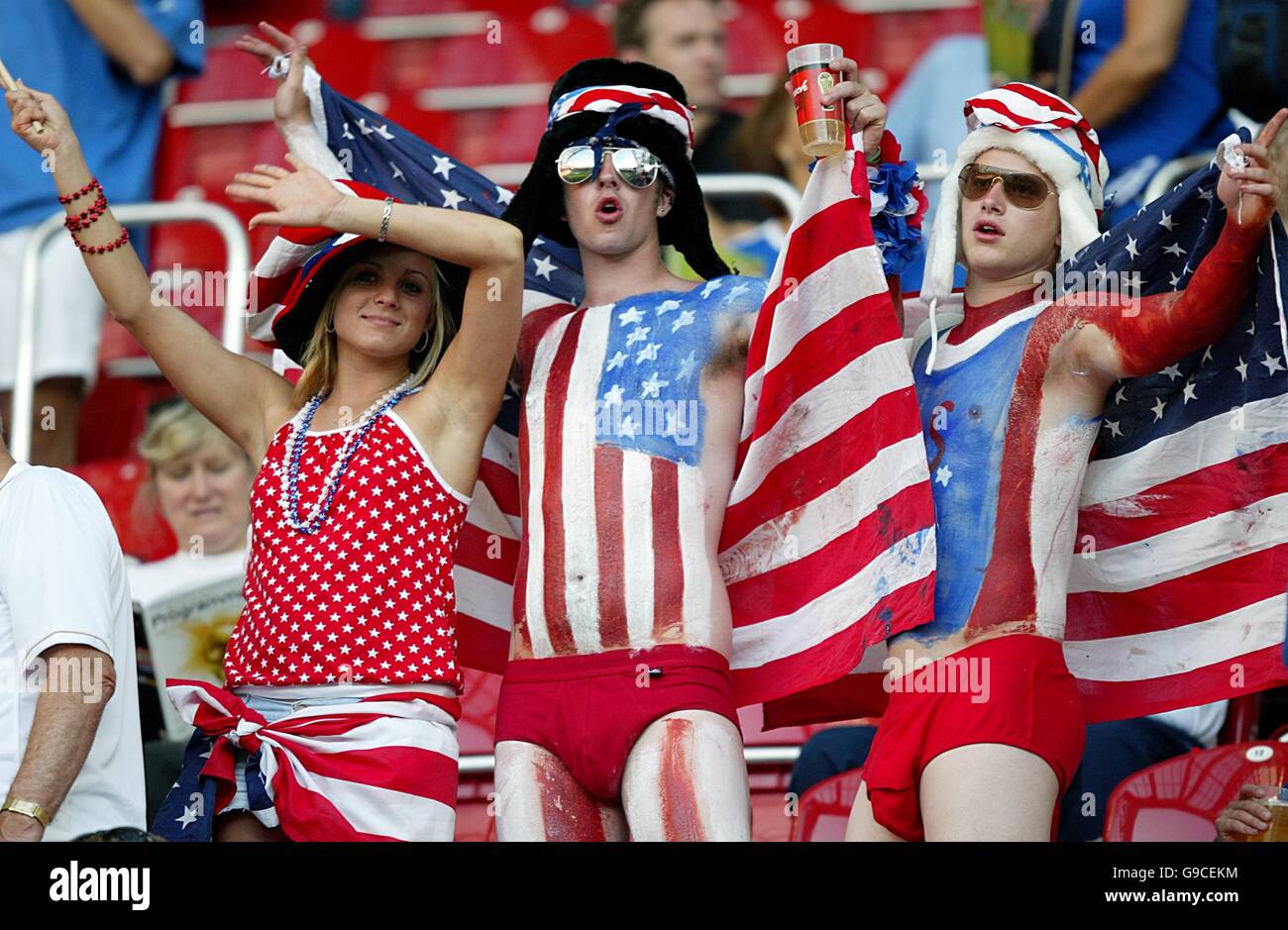 Usa Fans Before Match High Resolution Stock Photography and Images - Alamy