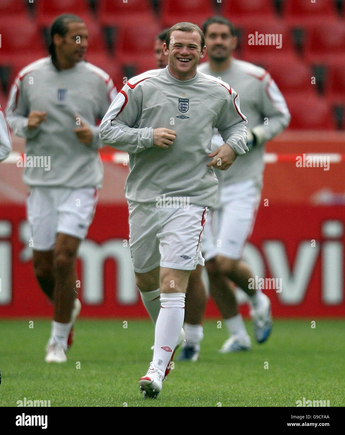 Soccer 2006 fifa world cup england training session cologne hi-res ...