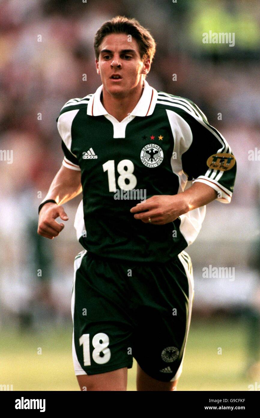 Euro 2000 england v germany hi-res stock photography and images - Alamy