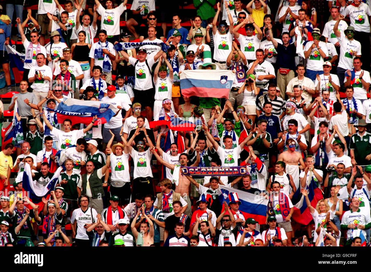 Yugoslavia team group hi-res stock photography and images - Alamy