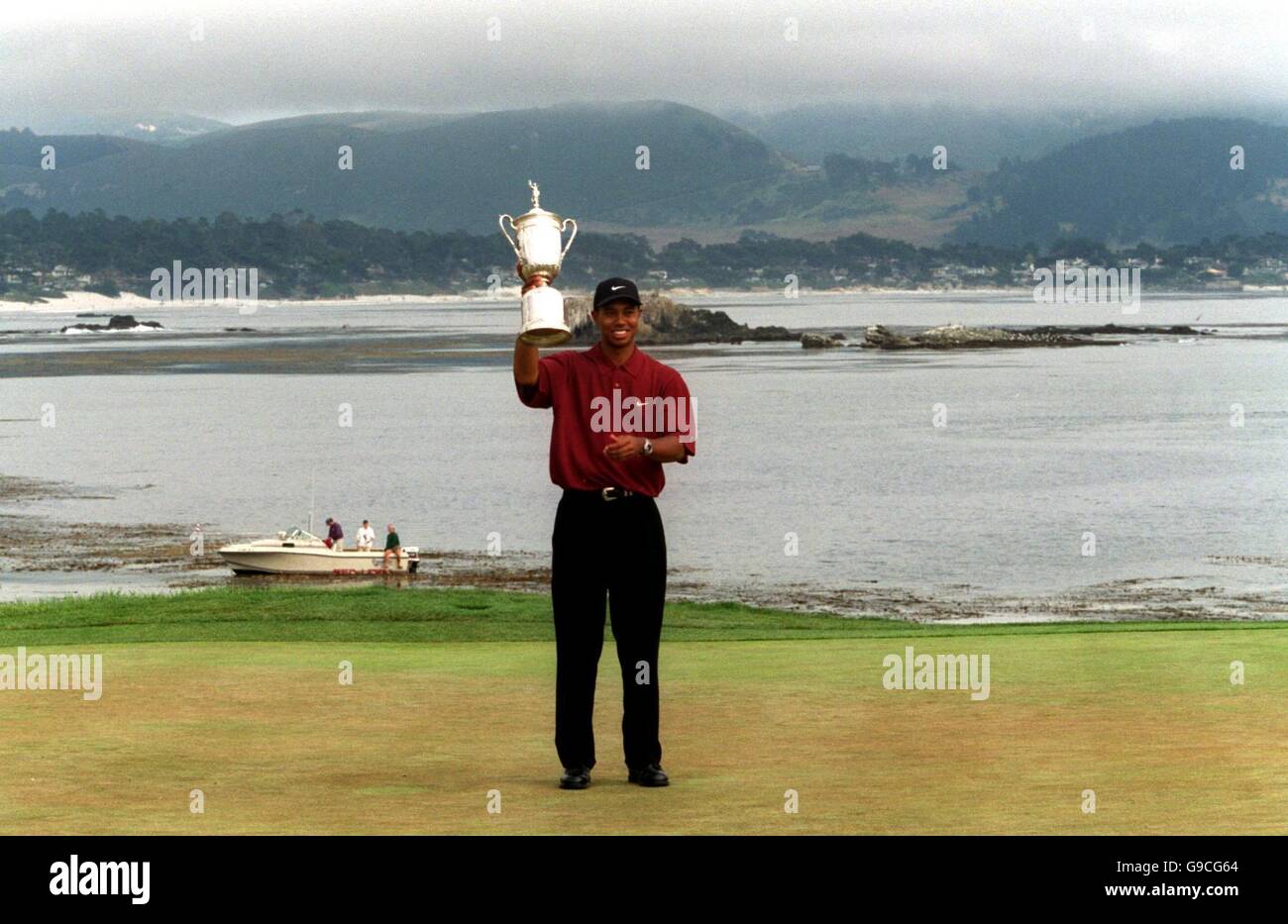 Tiger woods 2000 open hi-res stock photography and images - Alamy