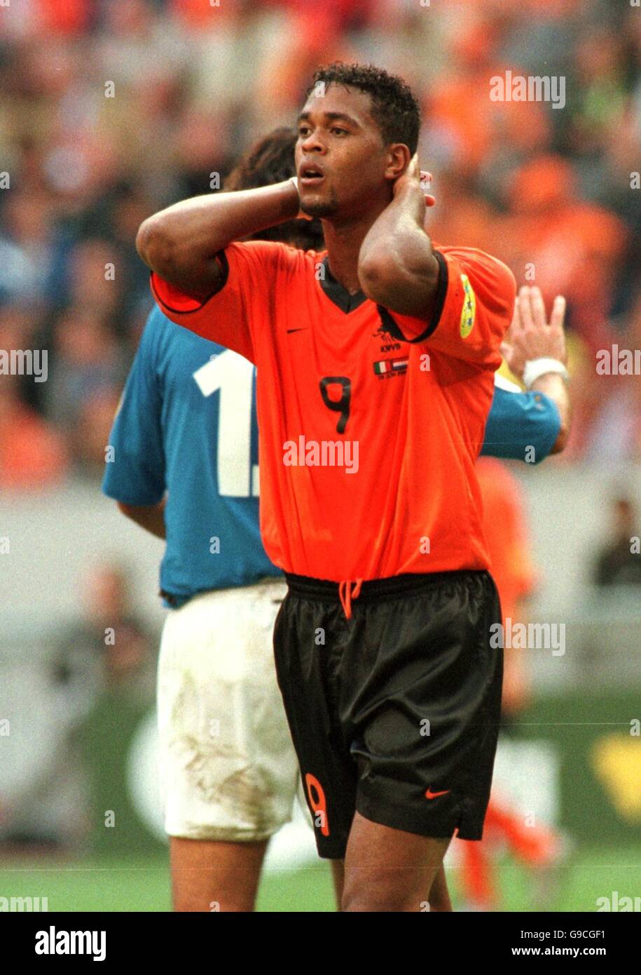 Soccer euro 2000 semi final italy v holland hi-res stock photography ...