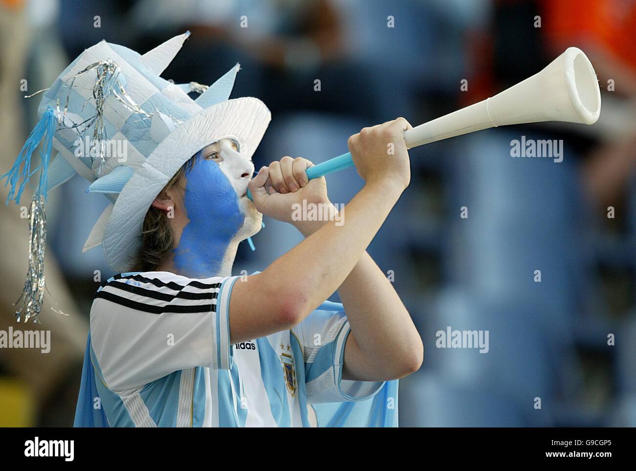 Football holland horn hi-res stock photography and images - Alamy