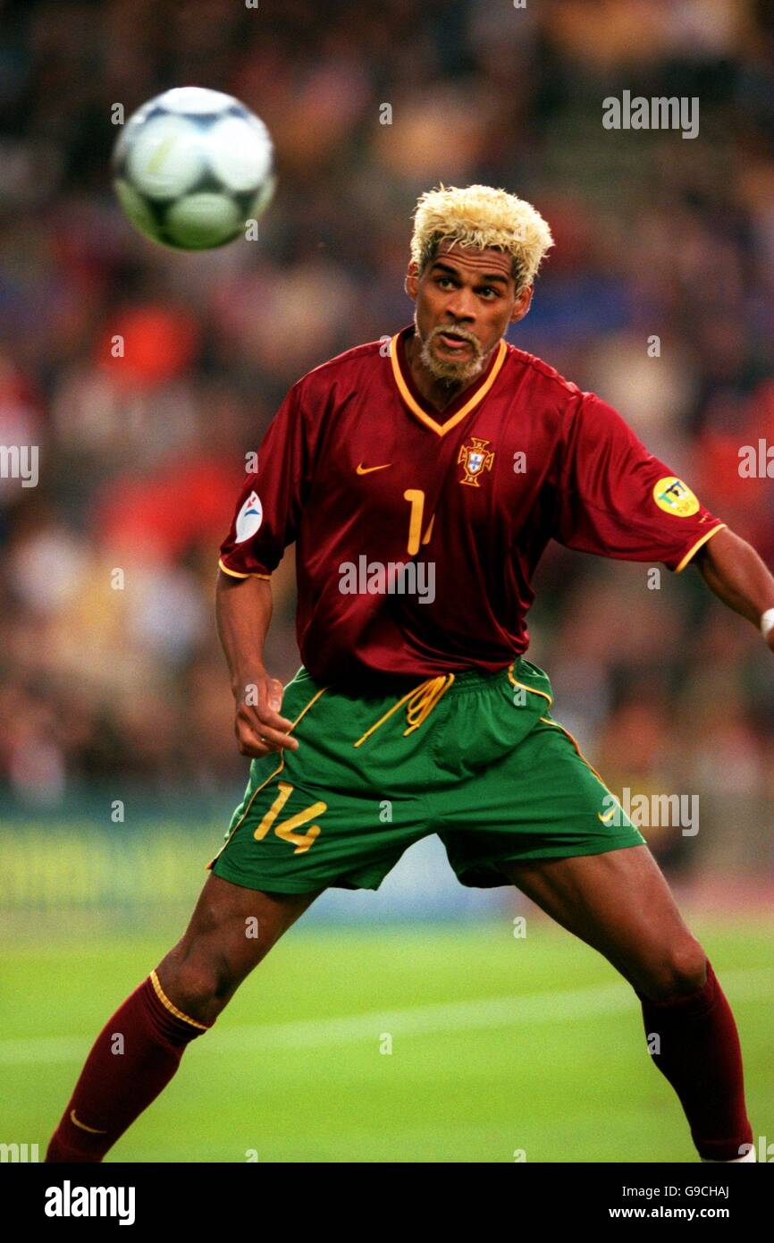 Abel xavier portugal france 2000 hi-res stock photography and images ...