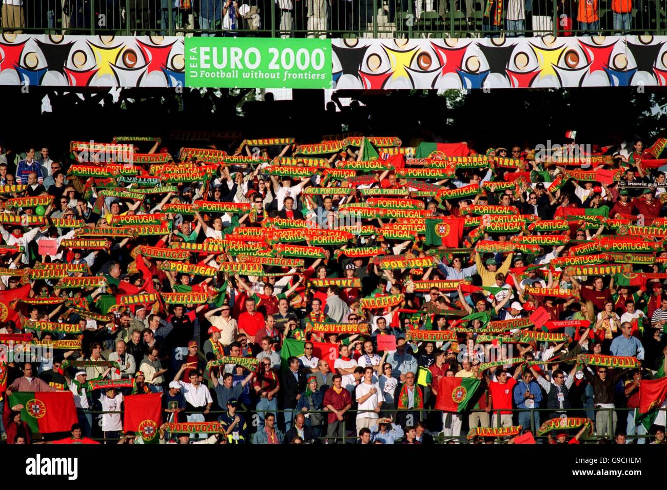 France football team 2000 hi-res stock photography and images - Alamy