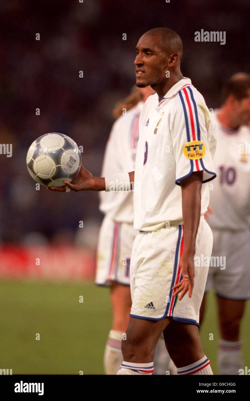 Soccer - Euro 2000 - Semi Final - France v Portugal Stock Photo - Alamy