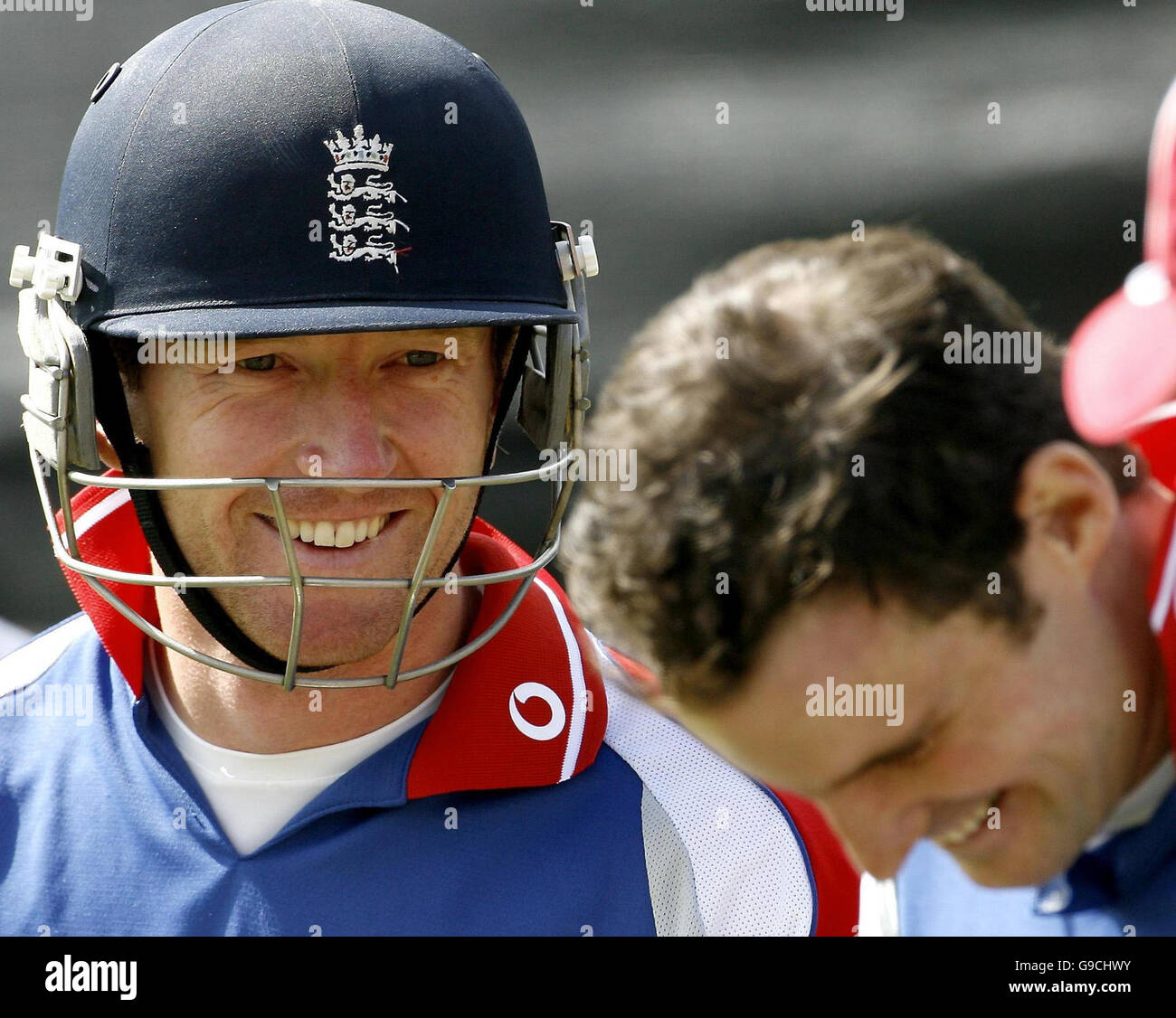 England's Paul Collingwood waits to bat with England captain Andrew ...